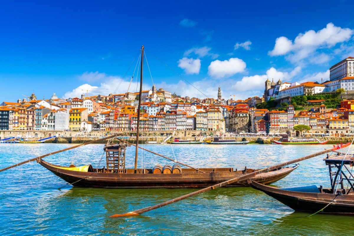 City break w Porto. Loty i 2 noce w hotelu już od 979 PLN